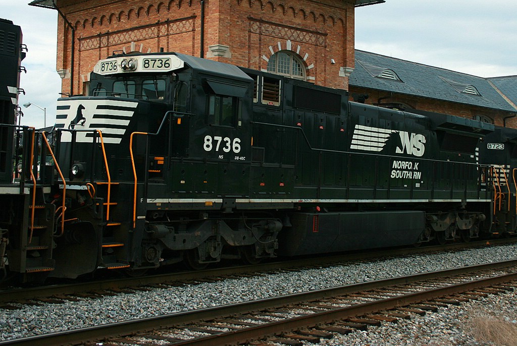 NS 8736